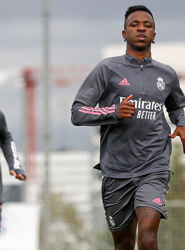 International Master in Football Coaching and Management | UE