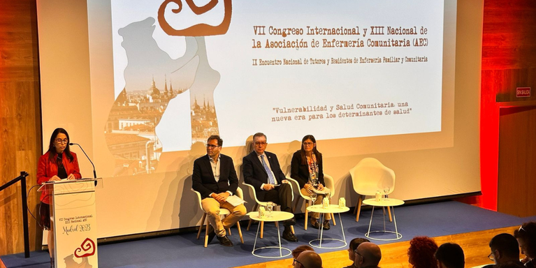 Gran presencia de la Universidad Europea en el Congreso de AEC