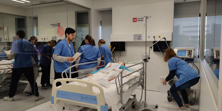 Los estudiantes de Enfermería, protagonistas de un Escape Room en el ...