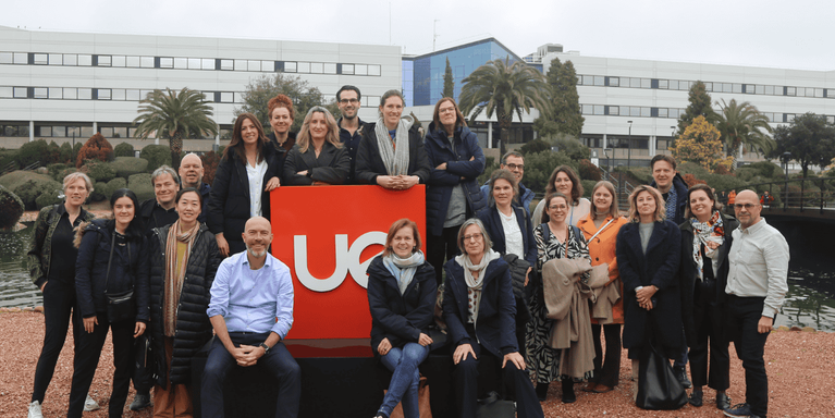 Visita de los docentes de Universidades de Leiden-Rotterdam y Delft ...