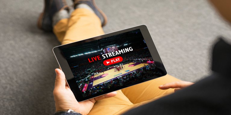 OTT TV: Cómo las plataformas transforman el marketing deportivo | Blog UE