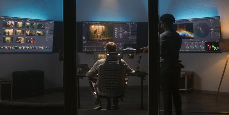 Postproducción audiovisual: etapas y ejemplos | Blog UE